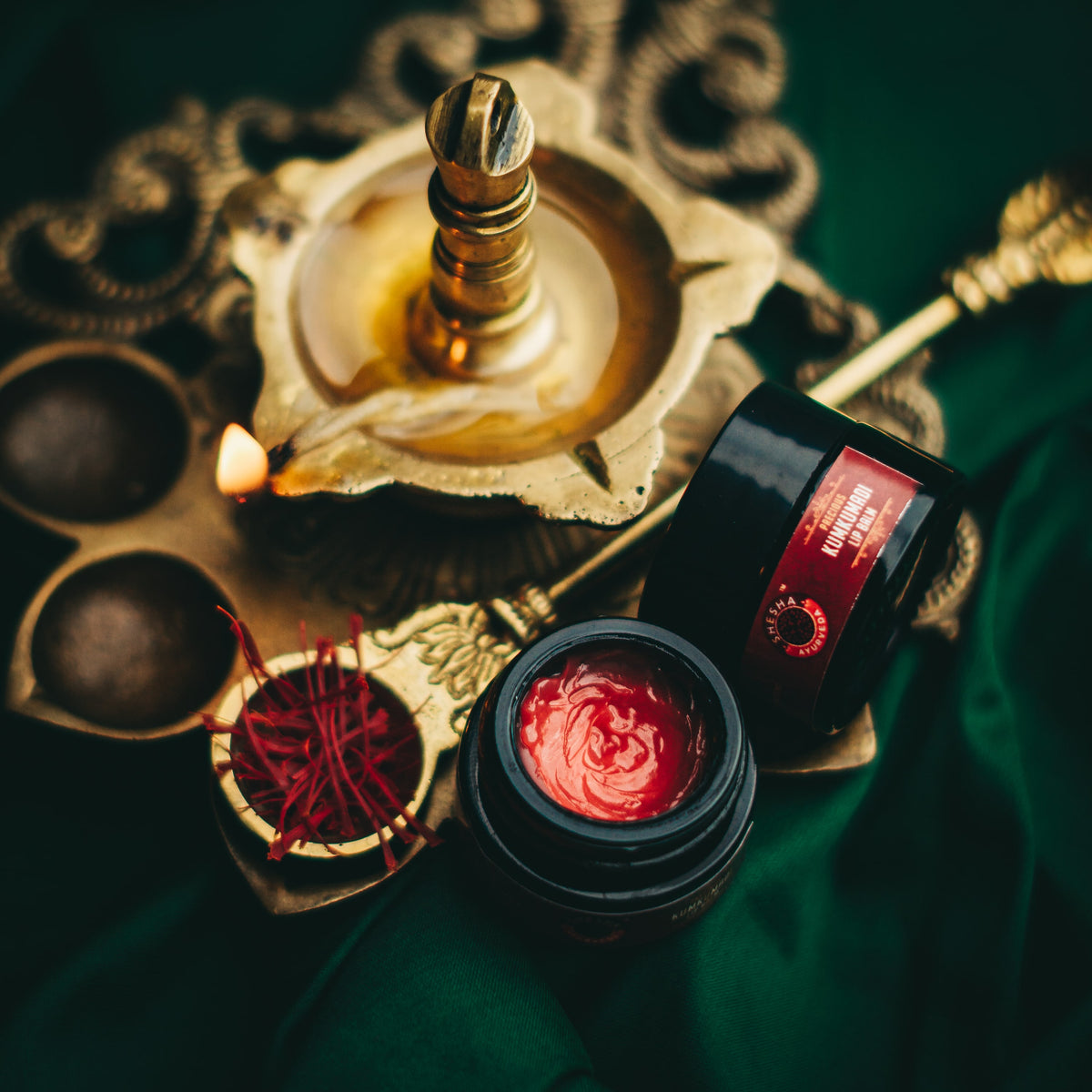 Shesha Ayurveda Precious Kumkumadi Lightening Lip Balm 5g – PUSHMYCART