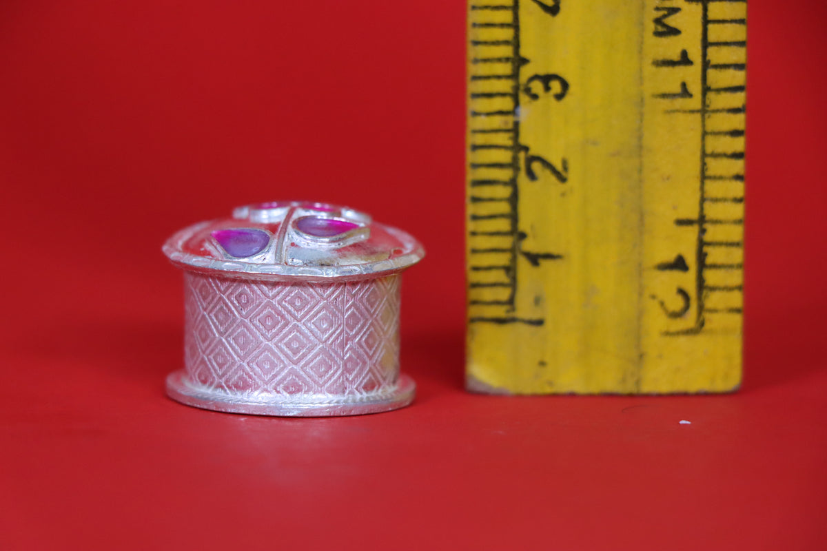 Pure Silver Kajal Box 16g – PUSHMYCART