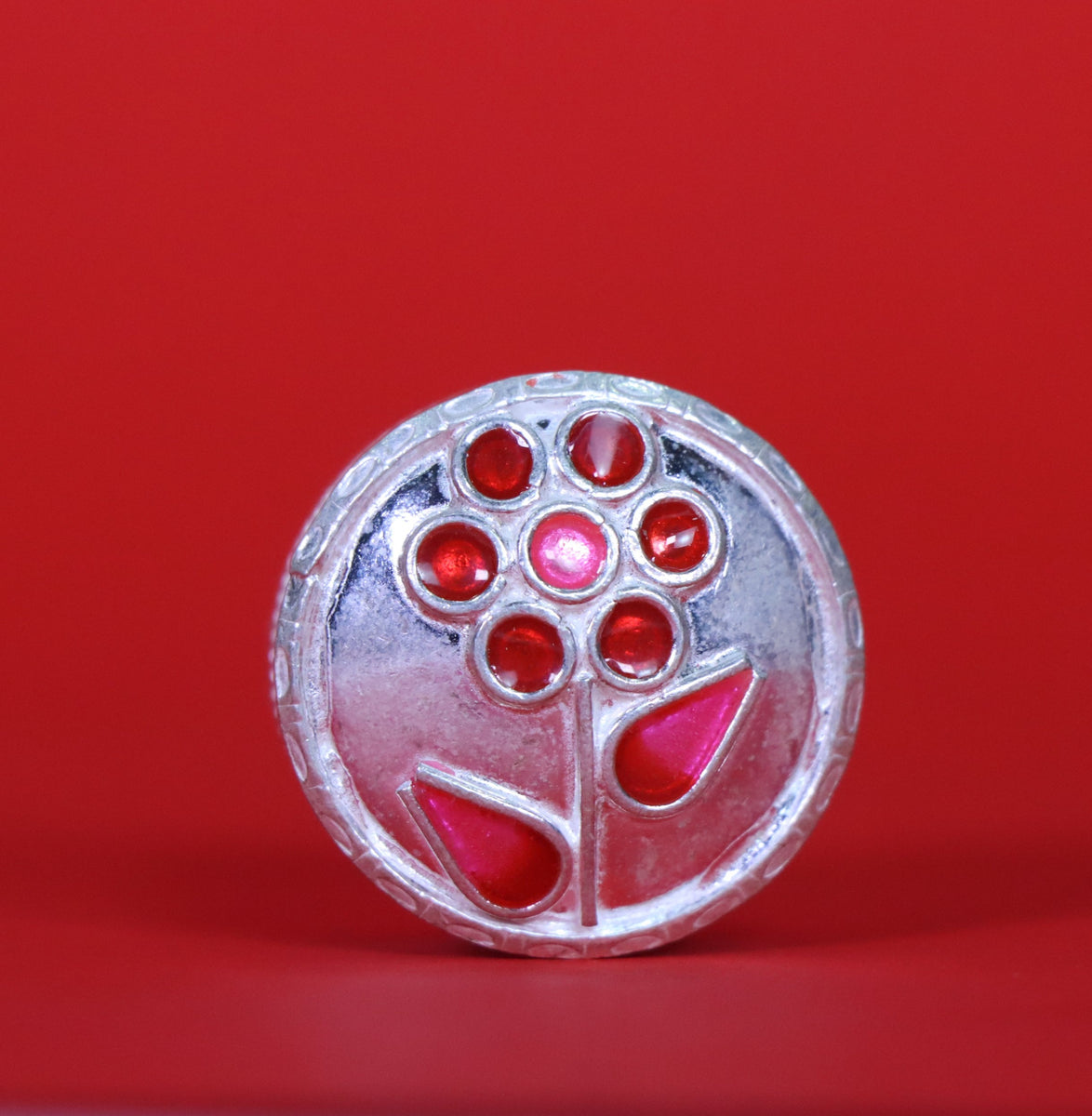 Pure Silver Kajal Box Dabbi 15.6g – PUSHMYCART