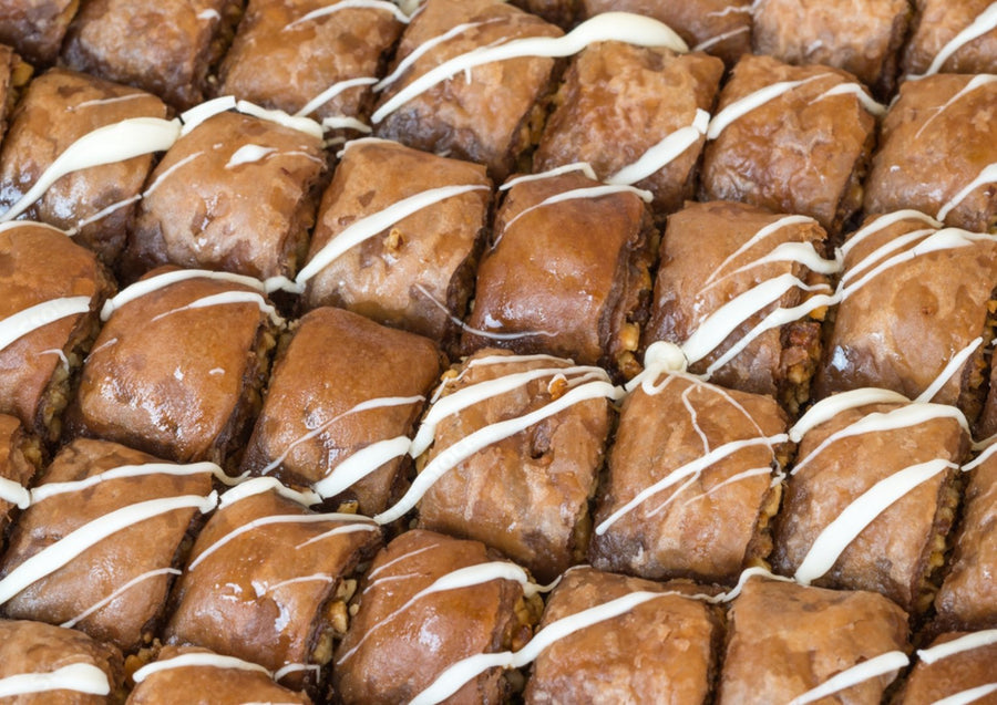 The Baklava Box Chocolate Square Baklava – PUSHMYCART